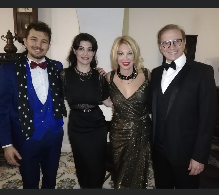 Compleanno Vip per Barbara Castellani e per il tenore Giuseppe Gambi